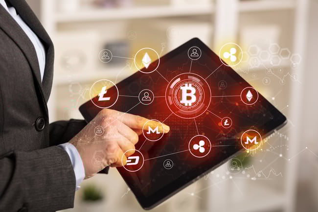 Blockchain vs Distributed Ledger Blockchain vs Distributed Ledger